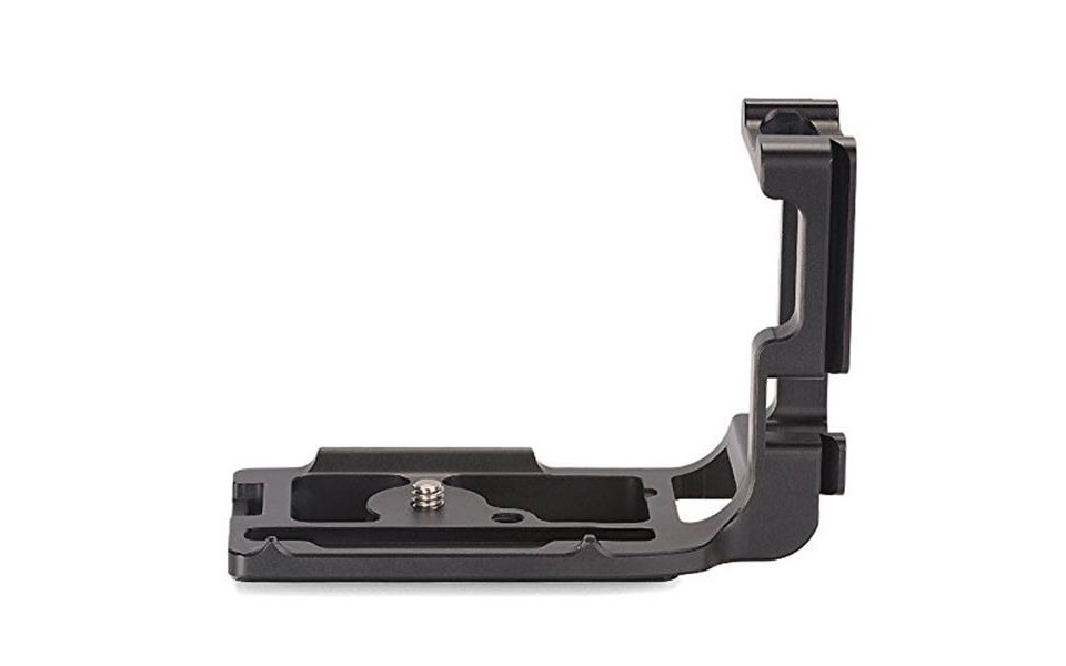 Leofoto L plate for Canon 5DIII camera body